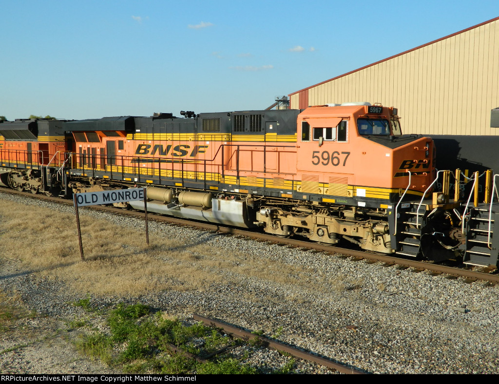 BNSF 5967